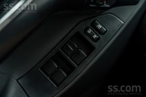 Grey Toyota Verso 2015 in Riga, with an engine capacity of 1.60 L and mileage of 0 thousand km for 6650 €, photo 21 on AUTOMOTO.COM.LV