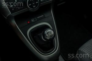 Grey Toyota Verso 2015 in Riga, with an engine capacity of 1.60 L and mileage of 0 thousand km for 6650 €, photo 22 on AUTOMOTO.COM.LV