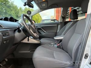 Pelēks Toyota Verso 2015 Ventspils, ar dzinēja tilpumu 1.80 L un nobraukumu 180 tūkst. km par 8490 €, foto 10 vietnē AUTOMOTO.COM.LV