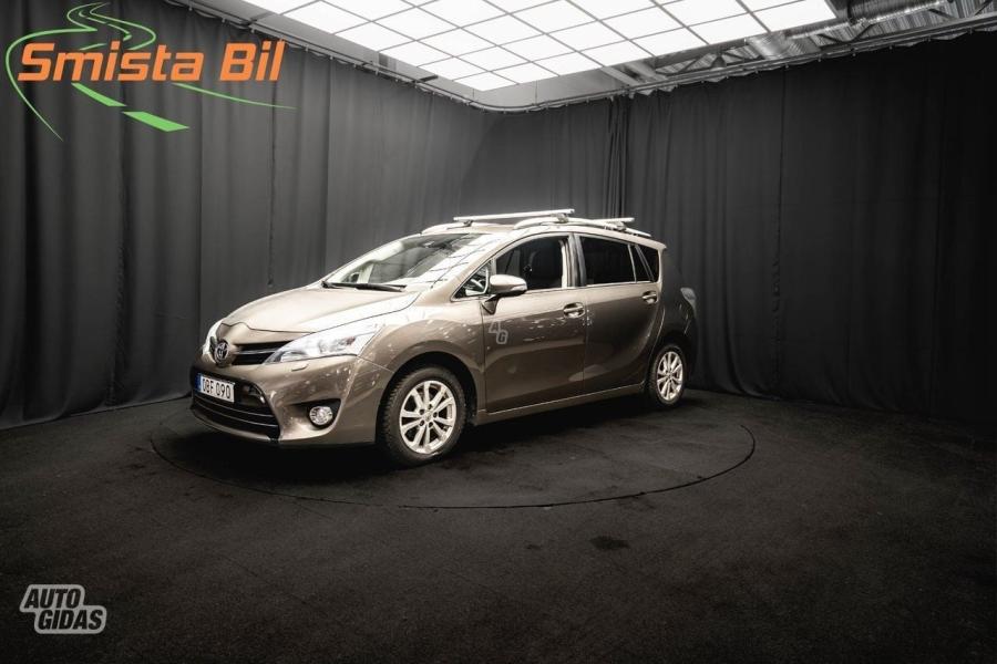 Pelēks Toyota Verso 2016 Kauņa, ar dzinēja tilpumu 0.00 L un nobraukumu 67 tūkst. km par 21433 €, foto 1 vietnē AUTOMOTO.COM.LV