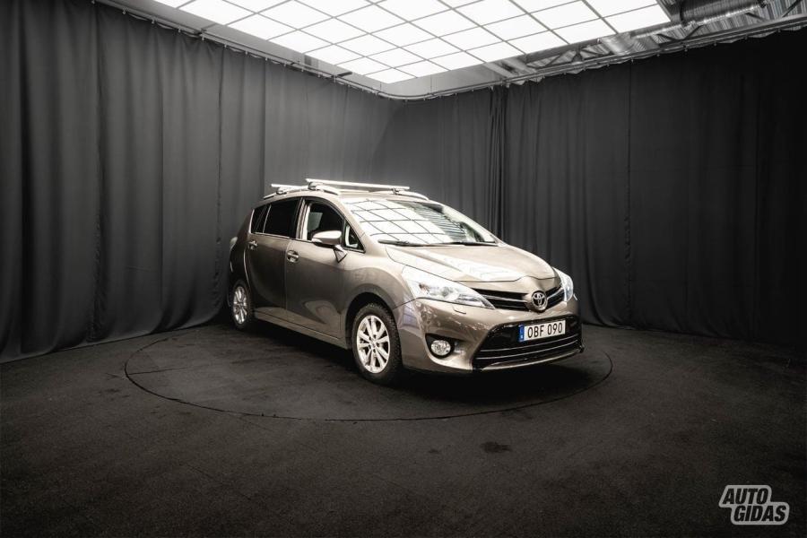Pelēks Toyota Verso 2016 Kauņa, ar dzinēja tilpumu 0.00 L un nobraukumu 67 tūkst. km par 21433 €, foto 4 vietnē AUTOMOTO.COM.LV