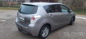 Grey Toyota Verso 2016 in Jelgava, with an engine capacity of 1.60 L and mileage of 154 thousand km for 7850 €, photo 7 on AUTOMOTO.COM.LV