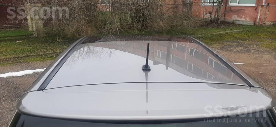 Grey Toyota Verso 2016 in Jelgava, with an engine capacity of 1.60 L and mileage of 154 thousand km for 7850 €, photo 9 on AUTOMOTO.COM.LV