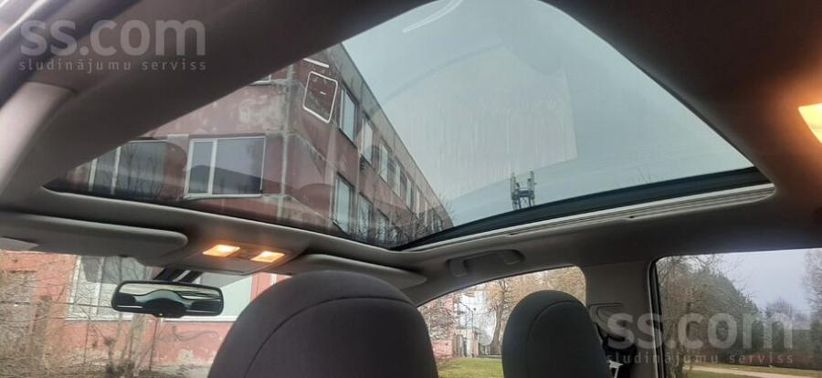 Grey Toyota Verso 2016 in Jelgava, with an engine capacity of 1.60 L and mileage of 154 thousand km for 7850 €, photo 21 on AUTOMOTO.COM.LV