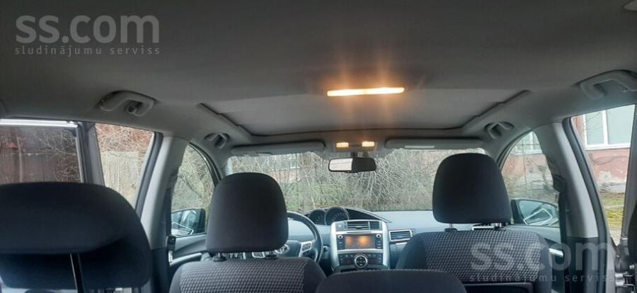 Grey Toyota Verso 2016 in Jelgava, with an engine capacity of 1.60 L and mileage of 154 thousand km for 7850 €, photo 22 on AUTOMOTO.COM.LV