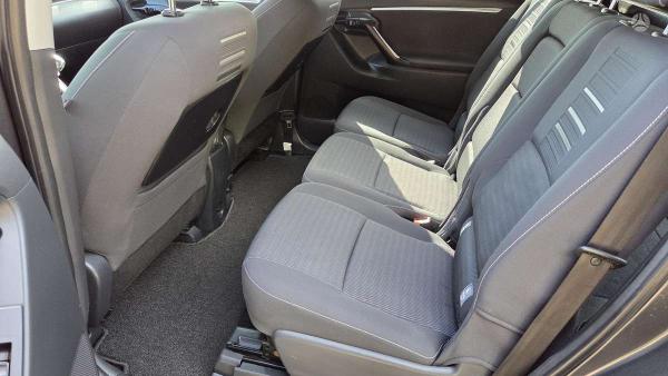Grey Toyota Verso 2016 in Plunge, with an engine capacity of 1.80 L and mileage of 89 thousand km for 10800 €, photo 9 on AUTOMOTO.COM.LV