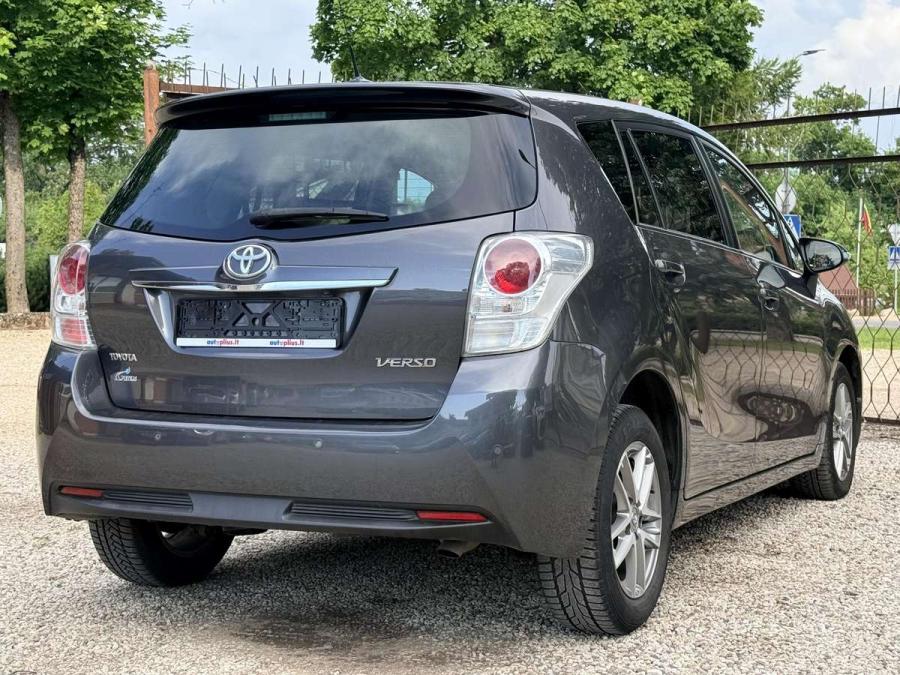 Pelēks Toyota Verso 2016 Ukmergė, ar dzinēja tilpumu 1.60 L un nobraukumu 230 tūkst. km par 6350 €, foto 6 vietnē AUTOMOTO.COM.LV