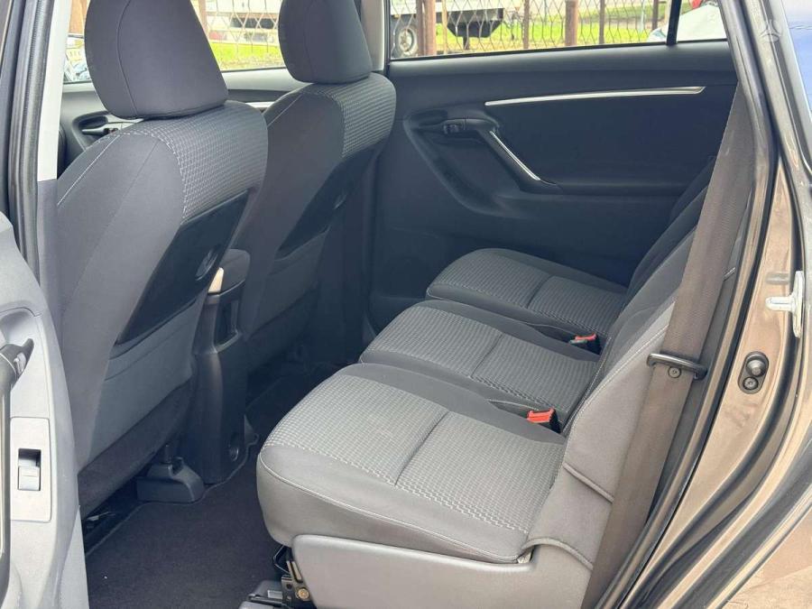 Pelēks Toyota Verso 2016 Ukmergė, ar dzinēja tilpumu 1.60 L un nobraukumu 230 tūkst. km par 6350 €, foto 14 vietnē AUTOMOTO.COM.LV