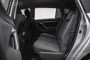 Grey Toyota Verso 2016 in Riga, with an engine capacity of 1.60 L and mileage of 186 thousand km for 6150 €, photo 13 on AUTOMOTO.COM.LV
