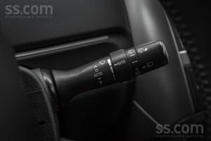 Grey Toyota Verso 2016 in Riga, with an engine capacity of 1.60 L and mileage of 186 thousand km for 6150 €, photo 23 on AUTOMOTO.COM.LV