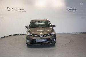 Grey Toyota Verso 2017 in Kaunas, with an engine capacity of 1.80 L and mileage of 184 thousand km for 11500 €, photo 5 on AUTOMOTO.COM.LV