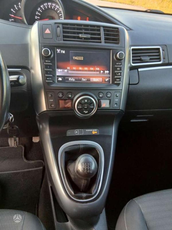 Pelēks Toyota Verso 2017 Kauņa, ar dzinēja tilpumu 1.60 L un nobraukumu 280 tūkst. km par 6100 €, foto 7 vietnē AUTOMOTO.COM.LV