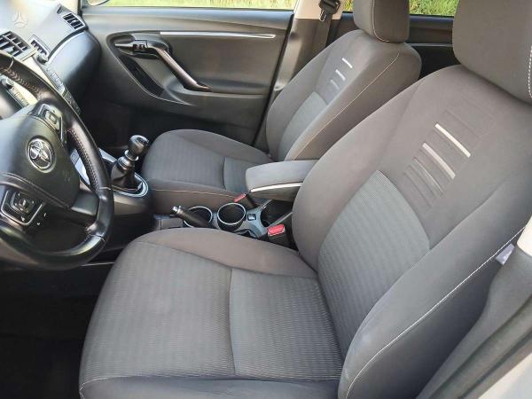 Pelēks Toyota Verso 2017 Kauņa, ar dzinēja tilpumu 1.60 L un nobraukumu 280 tūkst. km par 6100 €, foto 10 vietnē AUTOMOTO.COM.LV