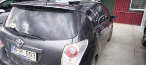 Grey Toyota Verso 2011 in Vilnius, with an engine capacity of 2.00 L and mileage of 352 thousand km for 4000 €, photo 8 on AUTOMOTO.COM.LV