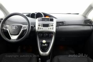 Pelēks Toyota Verso 2011 Tallina, ar dzinēja tilpumu 1.60 L un nobraukumu 364 tūkst. km par 2499 €, foto 6 vietnē AUTOMOTO.COM.LV
