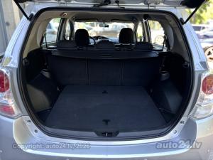Grey Toyota Verso 2013 in Tartu, with an engine capacity of 1.60 L and mileage of 233 thousand km for 6299 €, photo 17 on AUTOMOTO.COM.LV