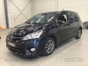 Grey Toyota Verso 2017 in Tallinn, with an engine capacity of 1.60 L and mileage of 163 thousand km for 8999 €, photo  on AUTOMOTO.COM.LV