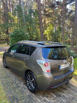 Pelēks Toyota Verso 2017 Pērnava, ar dzinēja tilpumu 1.80 L un nobraukumu 153 tūkst. km par 11850 €, foto 7 vietnē AUTOMOTO.COM.LV