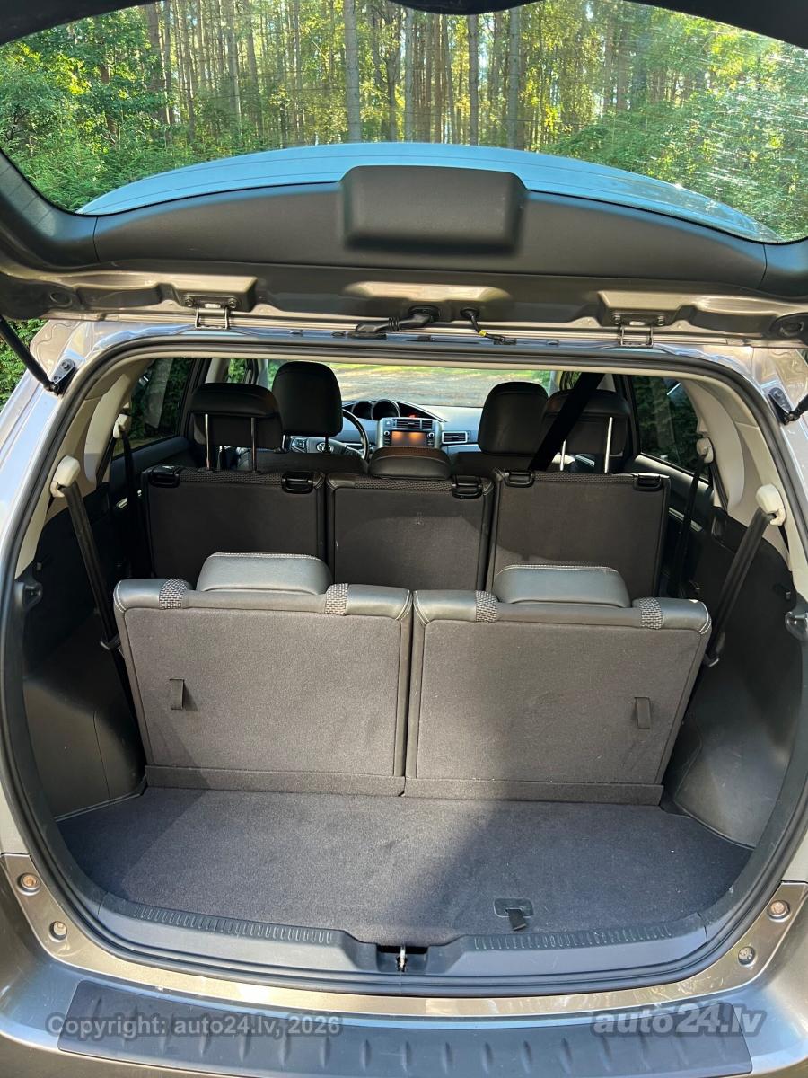 Pelēks Toyota Verso 2017 Pērnava, ar dzinēja tilpumu 1.80 L un nobraukumu 153 tūkst. km par 11850 €, foto 8 vietnē AUTOMOTO.COM.LV