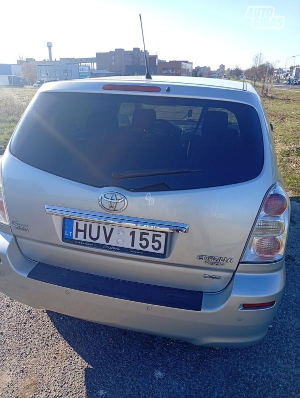 Toyota Verso 2008 in Klaipeda, with an engine capacity of 2.20 L and mileage of 479 thousand km for 2600 €, photo 5 on AUTOMOTO.COM.LV