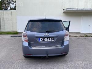 Toyota Verso 2010 Jūrmala, ar dzinēja tilpumu 2.20 L un nobraukumu 256 tūkst. km par 3950 €, foto 2 vietnē AUTOMOTO.COM.LV