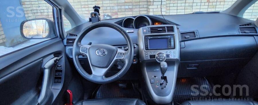 Toyota Verso 2010 Jūrmala, ar dzinēja tilpumu 2.20 L un nobraukumu 256 tūkst. km par 3950 €, foto 6 vietnē AUTOMOTO.COM.LV