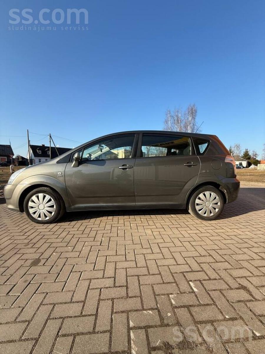 Toyota Verso 2004 Daugavpils, ar dzinēja tilpumu 1.60 L un nobraukumu 258 tūkst. km par 1500 €, foto 4 vietnē AUTOMOTO.COM.LV