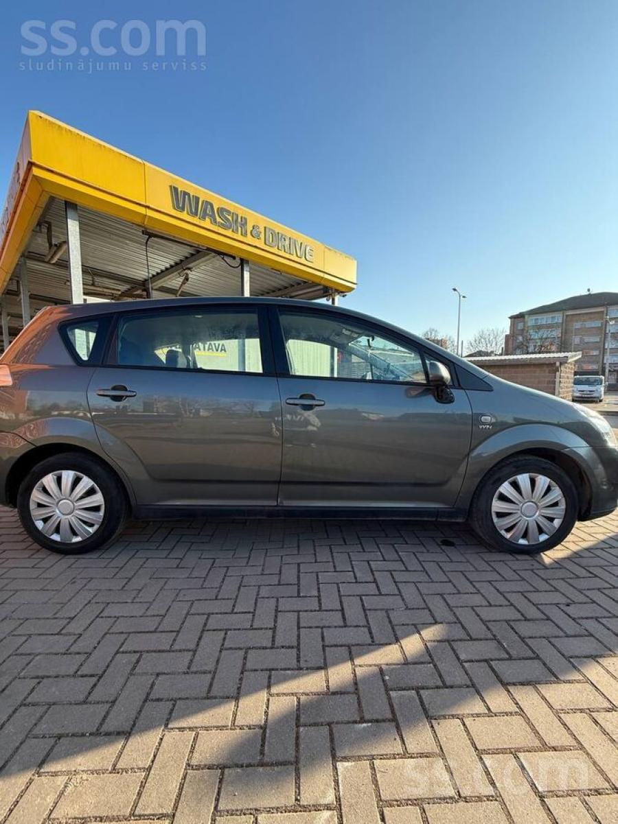 Toyota Verso 2004 Daugavpils, ar dzinēja tilpumu 1.60 L un nobraukumu 258 tūkst. km par 1500 €, foto 6 vietnē AUTOMOTO.COM.LV