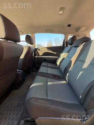 Toyota Verso 2004 Daugavpils, ar dzinēja tilpumu 1.60 L un nobraukumu 258 tūkst. km par 1500 €, foto 8 vietnē AUTOMOTO.COM.LV