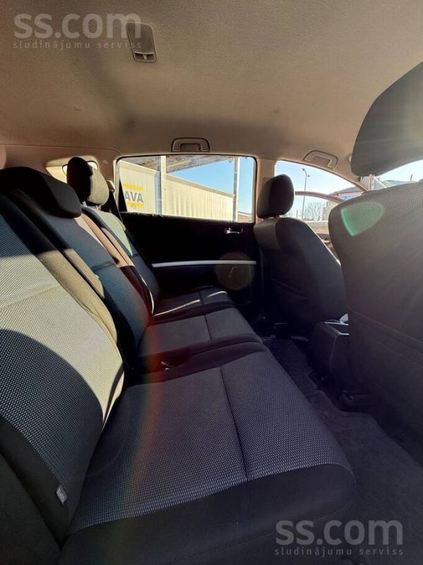Toyota Verso 2004 Daugavpils, ar dzinēja tilpumu 1.60 L un nobraukumu 258 tūkst. km par 1500 €, foto 8 vietnē AUTOMOTO.COM.LV