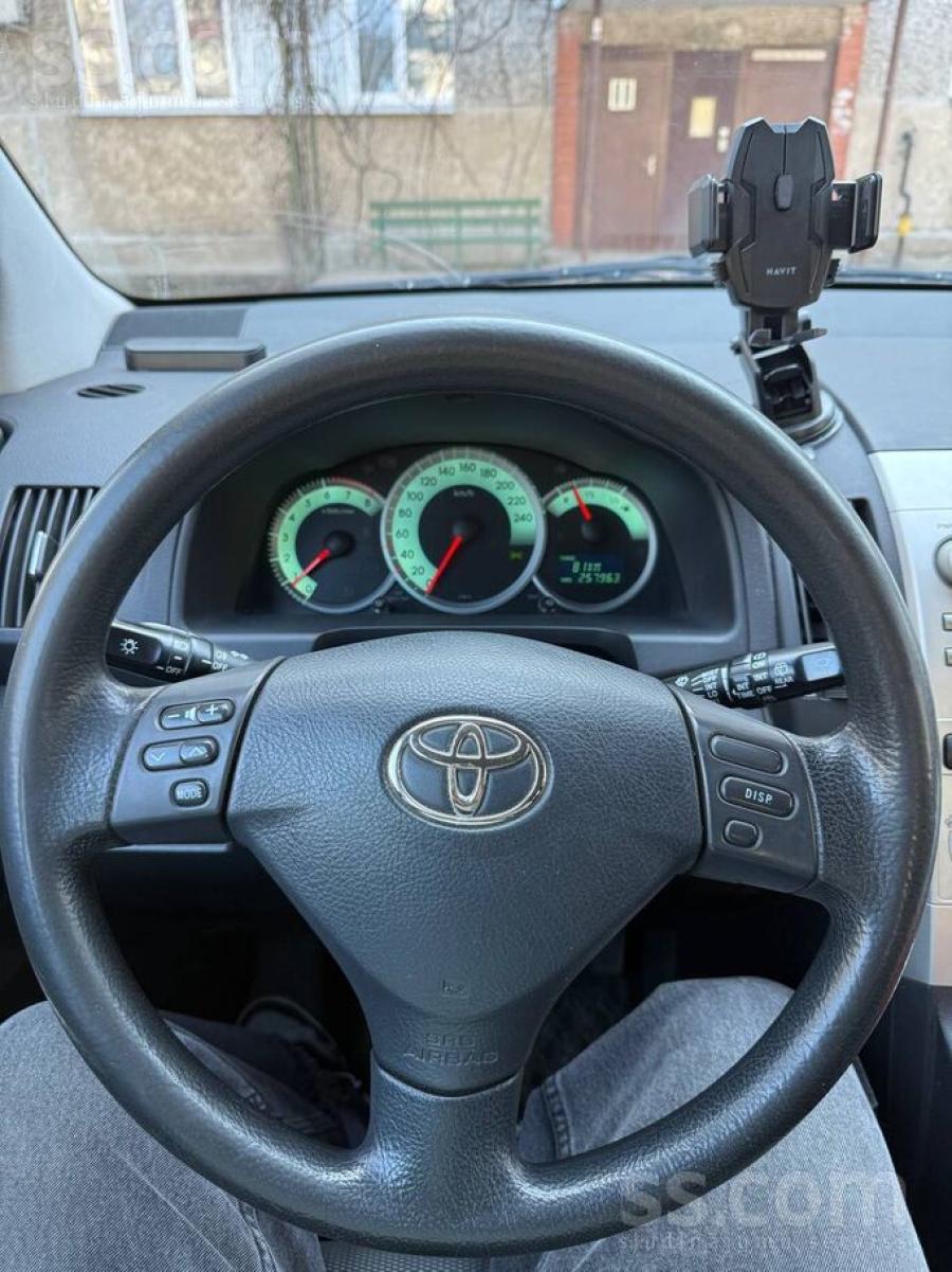 Toyota Verso 2004 Daugavpils, ar dzinēja tilpumu 1.60 L un nobraukumu 258 tūkst. km par 1500 €, foto 13 vietnē AUTOMOTO.COM.LV