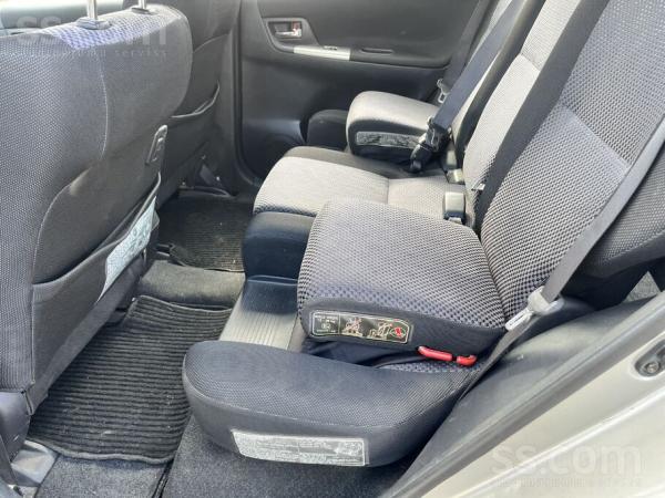 Toyota Verso 2004 Valmiera, ar dzinēja tilpumu 2.00 L un nobraukumu 336 tūkst. km par 1950 €, foto 9 vietnē AUTOMOTO.COM.LV