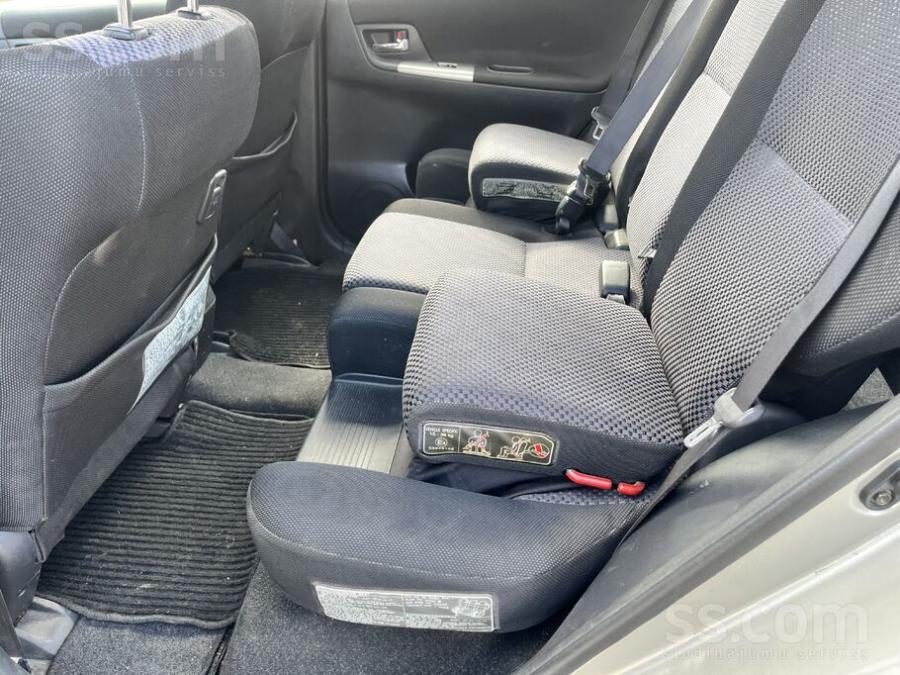 Toyota Verso 2004 Valmiera, ar dzinēja tilpumu 2.00 L un nobraukumu 336 tūkst. km par 1950 €, foto 9 vietnē AUTOMOTO.COM.LV