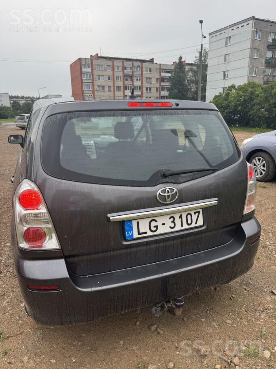 Toyota Verso 2007 Daugavpils, ar dzinēja tilpumu 2.20 L un nobraukumu 293 tūkst. km par 1900 €, foto 6 vietnē AUTOMOTO.COM.LV