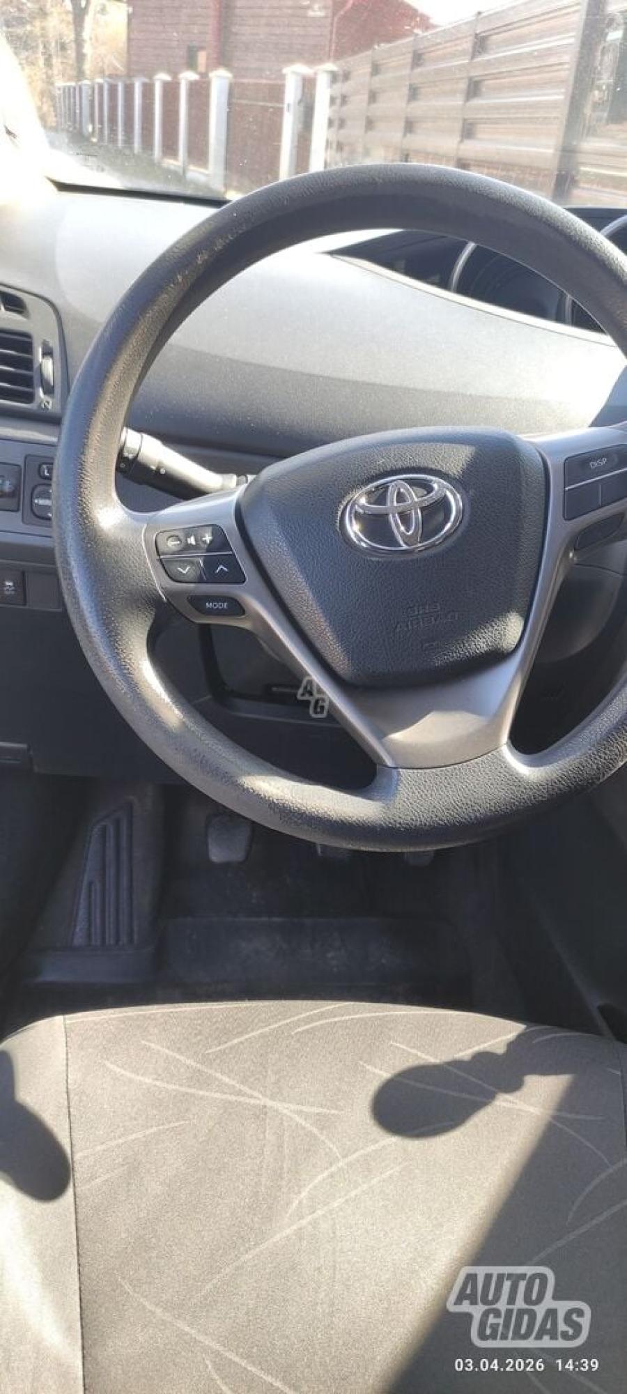 Toyota Verso 2009 Viļņa, ar dzinēja tilpumu 2.00 L un nobraukumu 372 tūkst. km par 3100 €, foto 9 vietnē AUTOMOTO.COM.LV