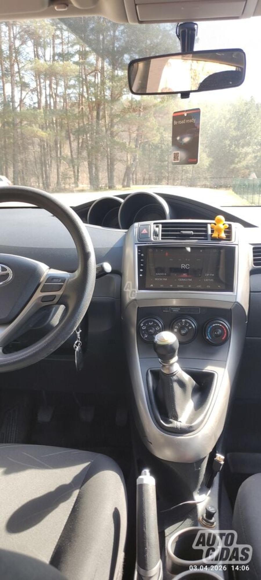 Toyota Verso 2009 Viļņa, ar dzinēja tilpumu 2.00 L un nobraukumu 372 tūkst. km par 3100 €, foto 11 vietnē AUTOMOTO.COM.LV