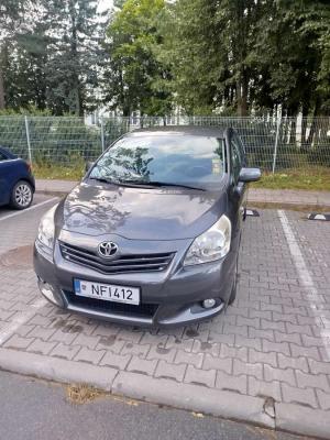 Toyota Verso 2009 in Vilnius, with an engine capacity of 2.00 L and mileage of 137 thousand km for 3500 €, photo 7 on AUTOMOTO.COM.LV