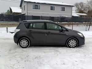 Toyota Verso 2010 Šauļi, ar dzinēja tilpumu 2.00 L un nobraukumu 300 tūkst. km par 3900 €, foto 2 vietnē AUTOMOTO.COM.LV