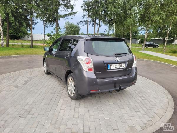 Toyota Verso 2010 Viļņa, ar dzinēja tilpumu 2.20 L un nobraukumu 267 tūkst. km par 3550 €, foto 5 vietnē AUTOMOTO.COM.LV