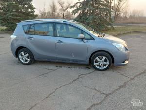 Toyota Verso 2010 Ukmergė, ar dzinēja tilpumu 2.00 L un nobraukumu 246 tūkst. km par 3550 €, foto 3 vietnē AUTOMOTO.COM.LV