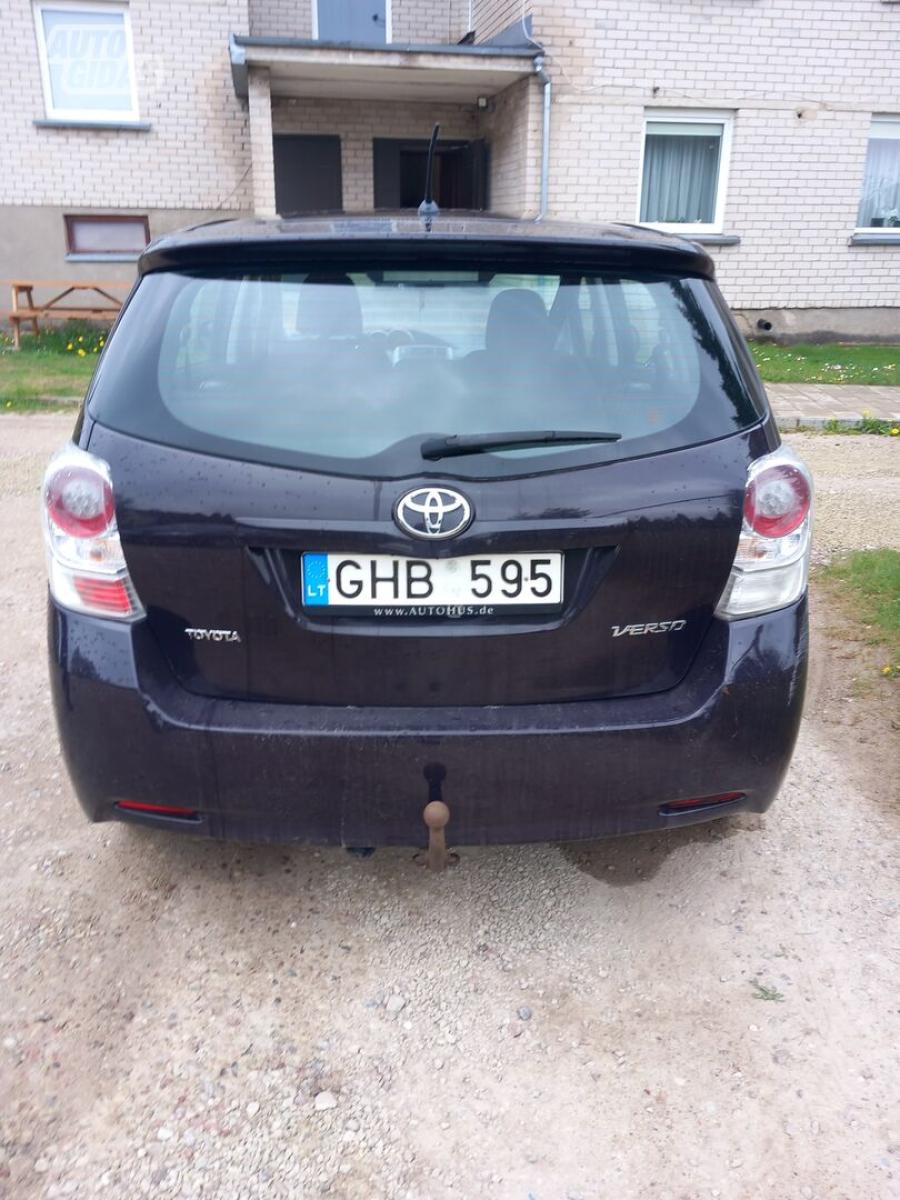 Toyota Verso 2010 Kretinga, ar dzinēja tilpumu 2.00 L un nobraukumu 354 tūkst. km par 3000 €, foto 3 vietnē AUTOMOTO.COM.LV