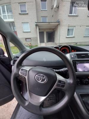 Toyota Verso 2010 Kretinga, ar dzinēja tilpumu 2.00 L un nobraukumu 354 tūkst. km par 3000 €, foto 7 vietnē AUTOMOTO.COM.LV