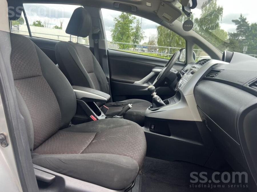 Toyota Verso 2010 Rēzekne, ar dzinēja tilpumu 1.80 L un nobraukumu 291 tūkst. km par 3950 €, foto 11 vietnē AUTOMOTO.COM.LV