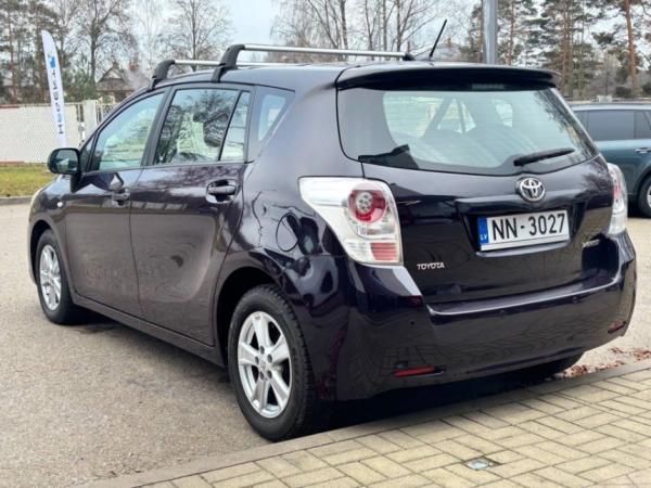 Toyota Verso 2010 Rīga, ar dzinēja tilpumu 2.00 L un nobraukumu 206 tūkst. km par 5600 €, foto 7 vietnē AUTOMOTO.COM.LV