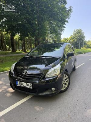 Toyota Verso 2010 Klaipėda, ar dzinēja tilpumu 2.20 L un nobraukumu 324 tūkst. km par 3700 €, foto 6 vietnē AUTOMOTO.COM.LV