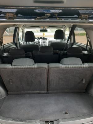 Toyota Verso 2010 in Vilnius, with an engine capacity of 2.24 L and mileage of 225 thousand km for 3500 €, photo 4 on AUTOMOTO.COM.LV