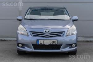 Toyota Verso 2011 in Riga, with an engine capacity of 2.00 L and mileage of 0 thousand km for 4950 €, photo 2 on AUTOMOTO.COM.LV
