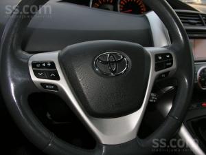 Toyota Verso 2011 in Riga, with an engine capacity of 2.00 L and mileage of 200 thousand km for 4950 €, photo 11 on AUTOMOTO.COM.LV
