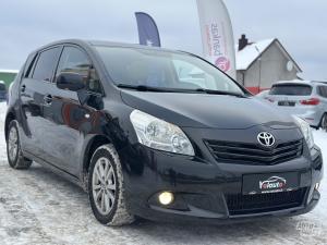 Toyota Verso 2011 Pabradė, ar dzinēja tilpumu 2.00 L un nobraukumu 260 tūkst. km par 4950 €, foto 3 vietnē AUTOMOTO.COM.LV