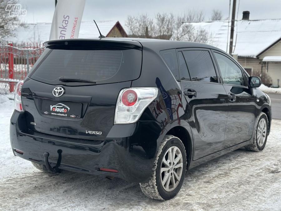 Toyota Verso 2011 Pabradė, ar dzinēja tilpumu 2.00 L un nobraukumu 260 tūkst. km par 4950 €, foto 4 vietnē AUTOMOTO.COM.LV